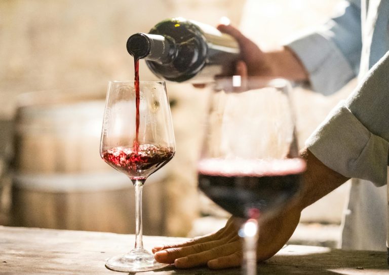 Wine Club | Napa Valley Handcrafted Wines | Wine & Barrel Co.